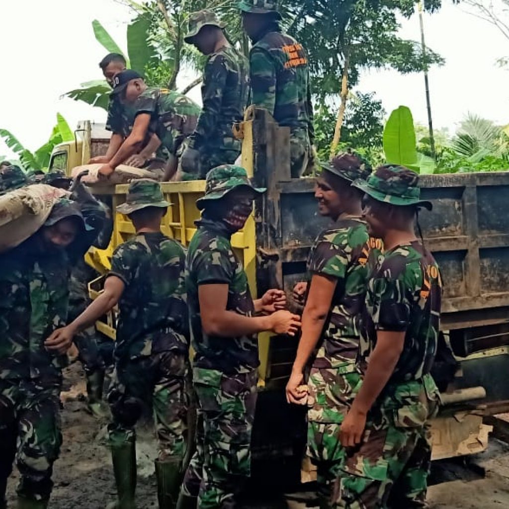 Wujud Nyata Kemanunggalan TNI dan Rakyat - KordaNews